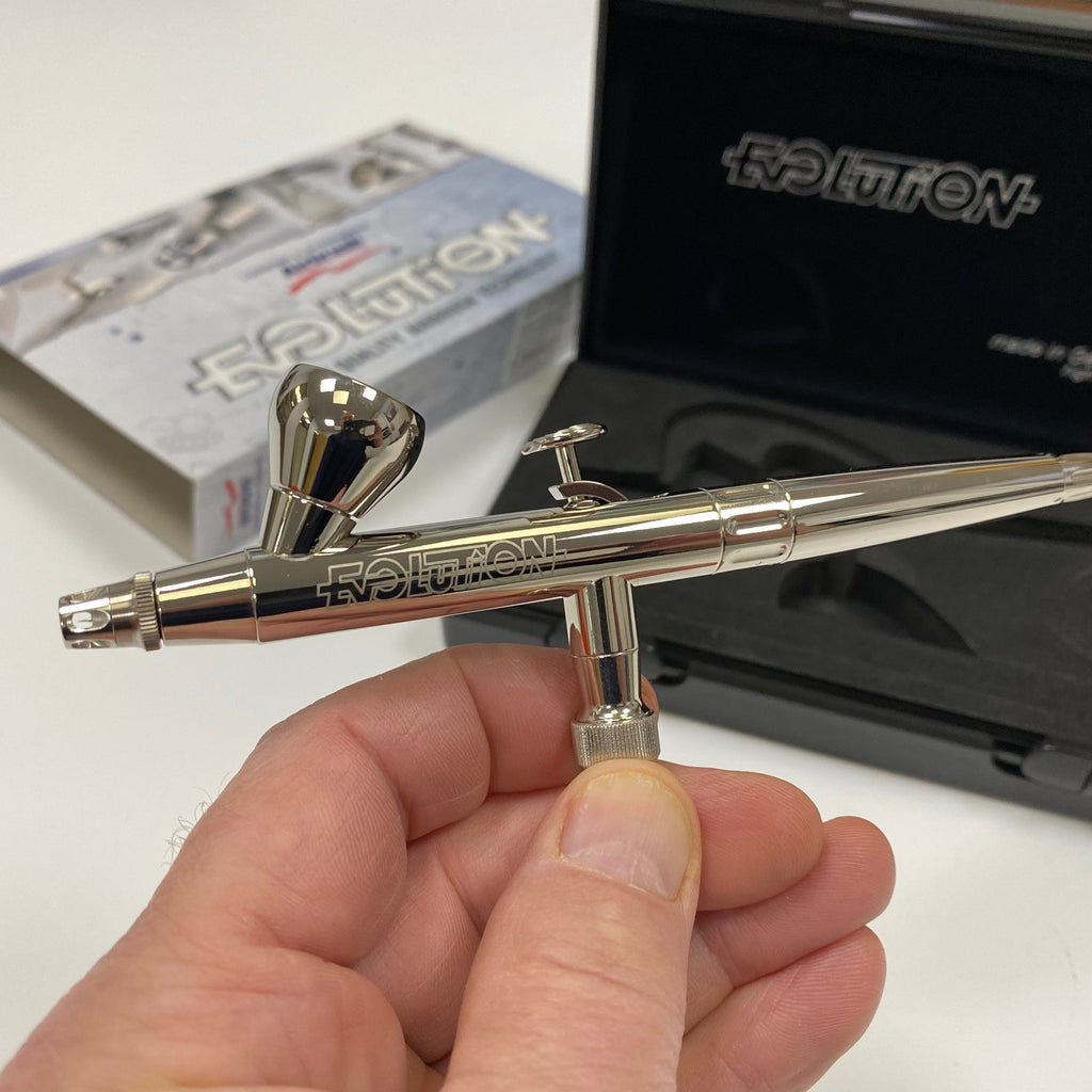 How to Strip down your airbrush – graphicsdirect.co.uk